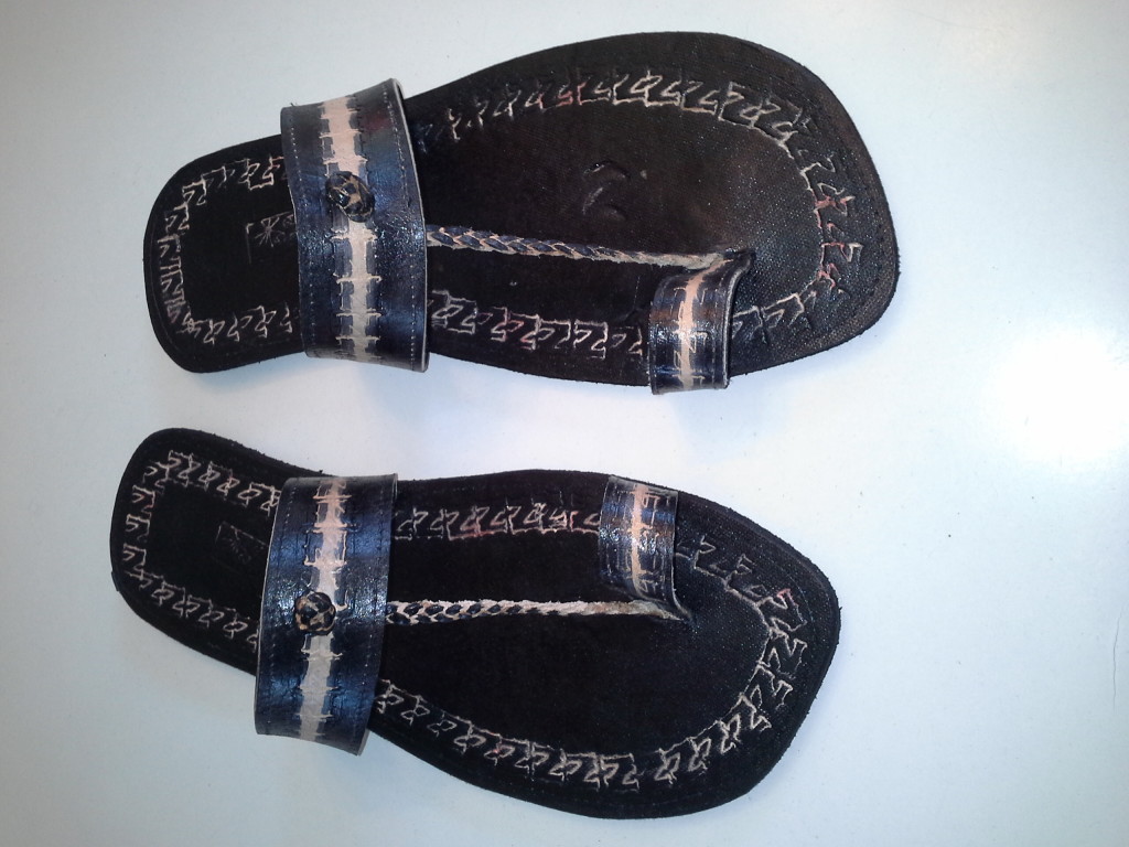 Men One Plat Push Toe Leather Sandals With Plat (Black) - Enlight Designs